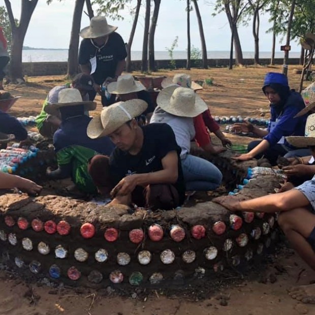 ECOBRICKS – PLAN FOR PLASTIC